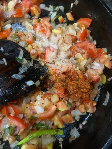 Zesty Tadka Idli: South Indian Delight in Every Bite! recipe